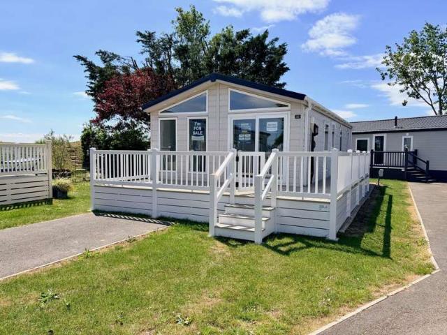 2 Bedroom Mobile Home