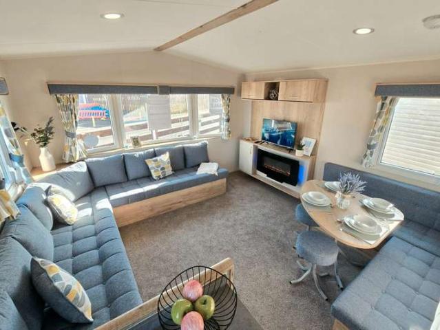 2 Bedroom Mobile Home