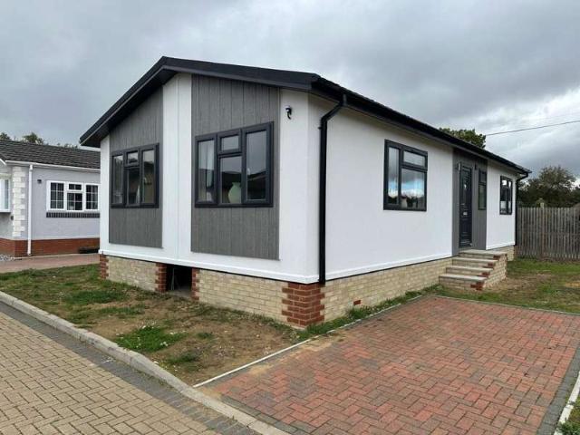 2 Bedroom Mobile Home