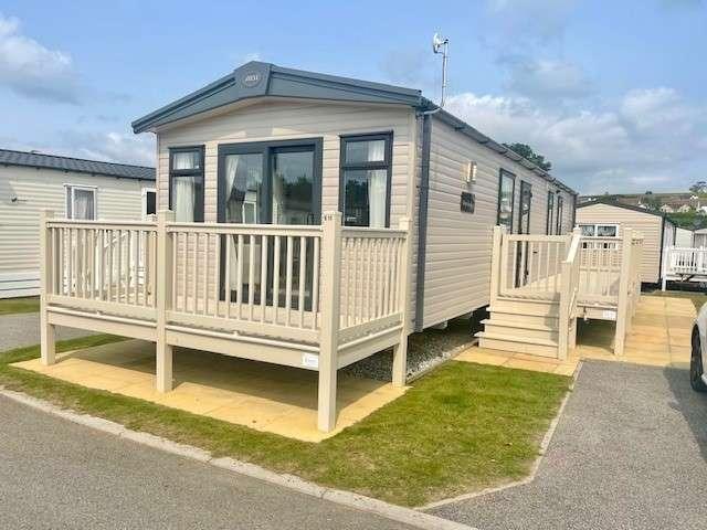 2 Bedroom Mobile Home