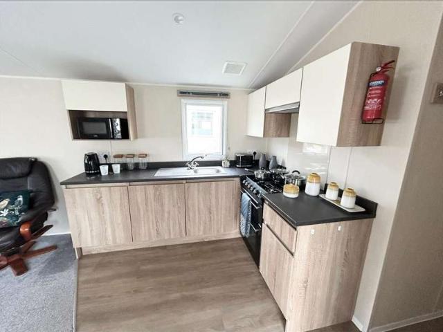 2 Bedroom Mobile Home