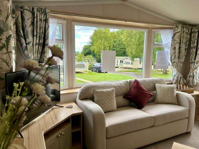 2 Bedroom Mobile Home
