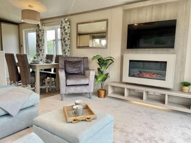 2 Bedroom Mobile Home
