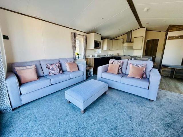 2 Bedroom Mobile Home