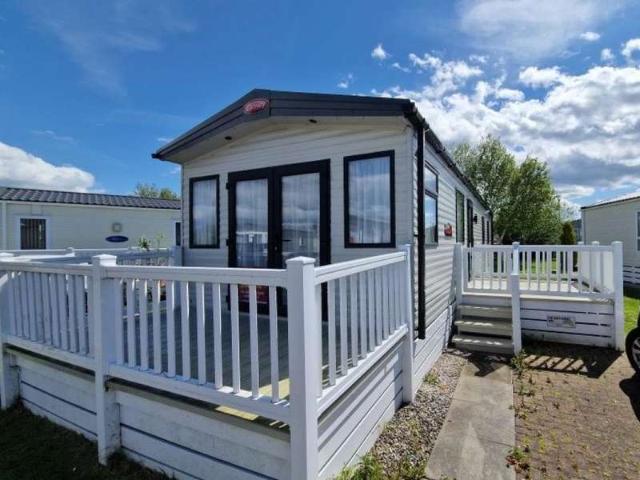 2 Bedroom Mobile Home