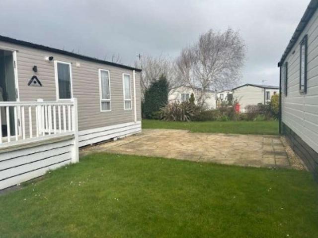 2 Bedroom Mobile Home