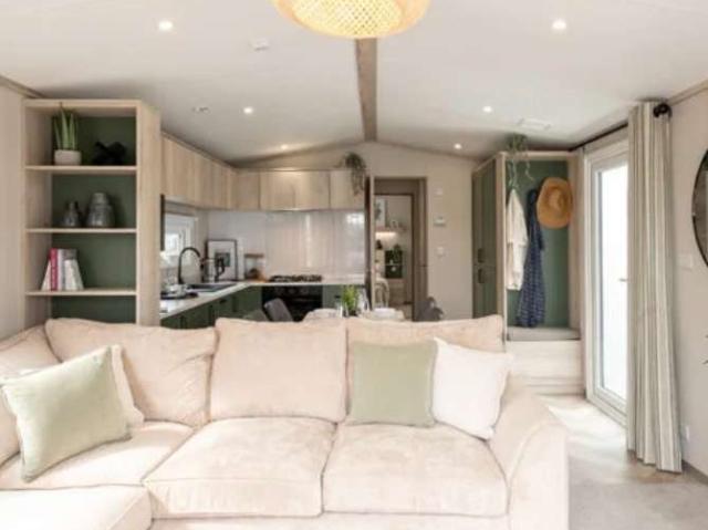2 Bedroom Mobile Home