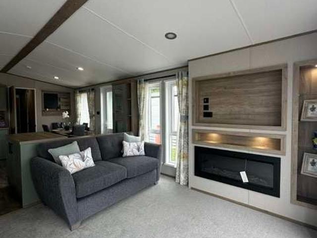 2 Bedroom Mobile Home