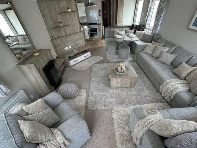 2 Bedroom Mobile Home