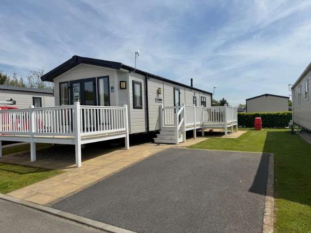 2 Bedroom Mobile Home