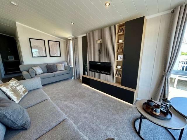 2 Bedroom Mobile Home