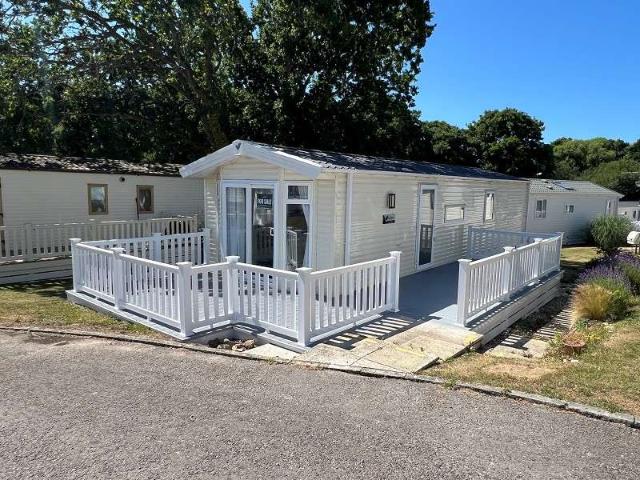 2 Bedroom Mobile Home