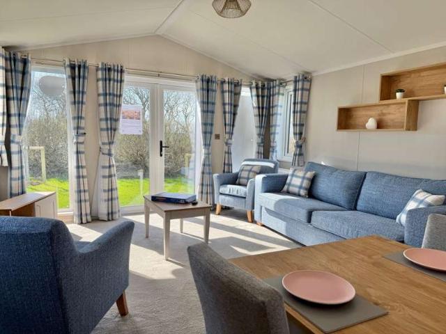 2 Bedroom Mobile Home