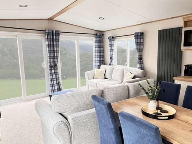 2 Bedroom Mobile Home