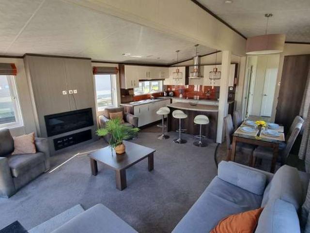 2 Bedroom Mobile Home