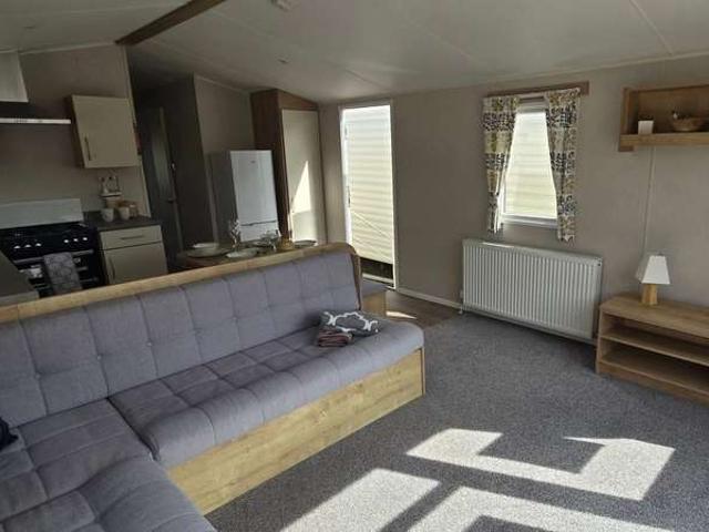 2 Bedroom Mobile Home