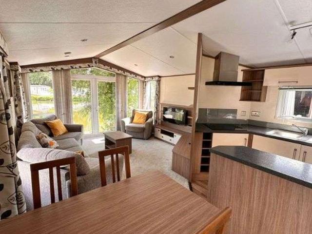 2 Bedroom Mobile Home