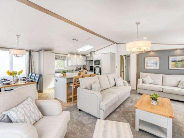 2 Bedroom Mobile Home