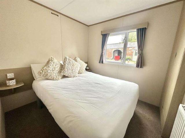 2 Bedroom Mobile Home