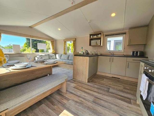 2 Bedroom Mobile Home