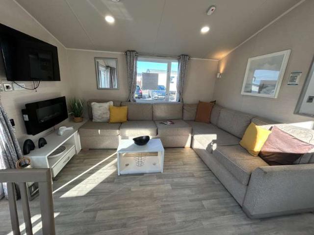 2 Bedroom Mobile Home