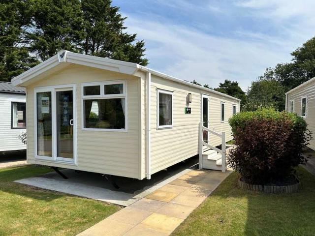 2 Bedroom Mobile Home