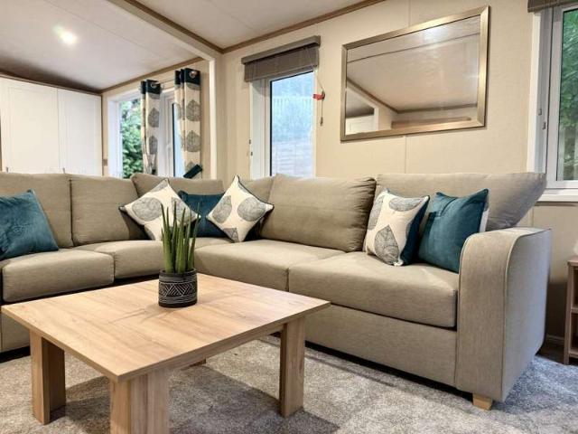 2 Bedroom Mobile Home