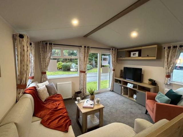 2 Bedroom Mobile Home