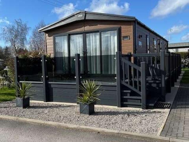 2 Bedroom Mobile Home