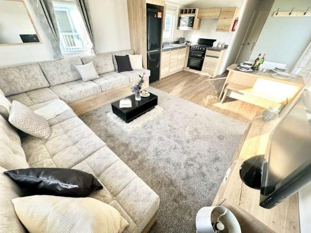 2 Bedroom Mobile Home
