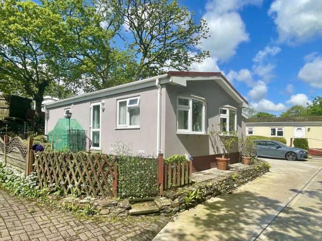 2 Bedroom Mobile Home