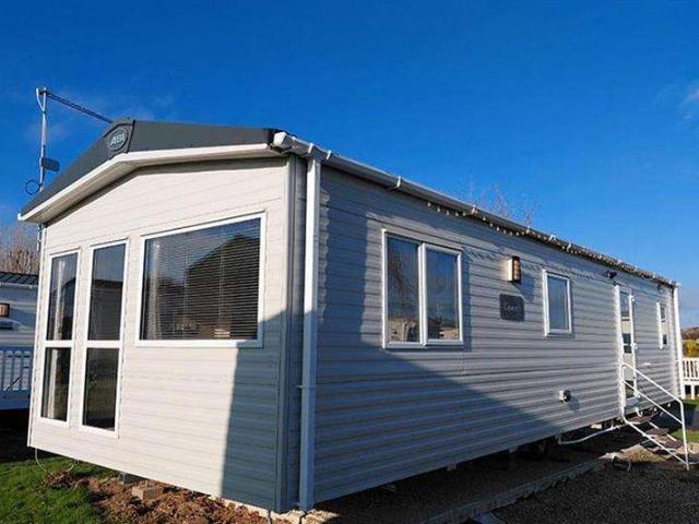 2 Bedroom Mobile Home
