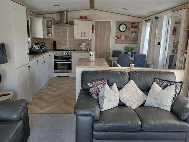2 Bedroom Mobile Home