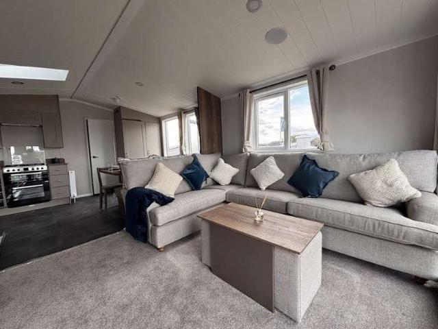 2 Bedroom Mobile Home