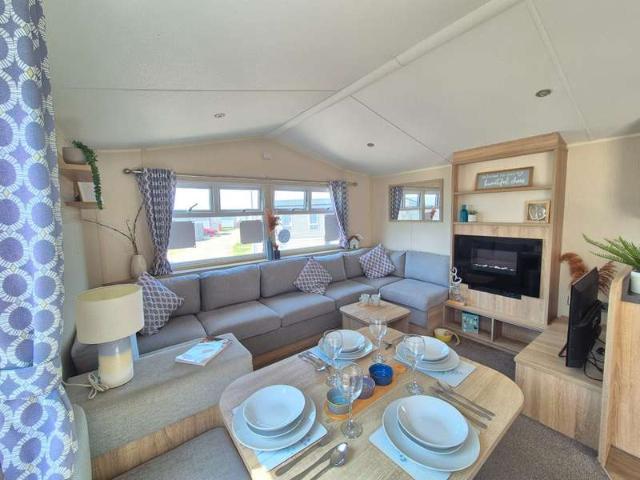 2 Bedroom Mobile Home