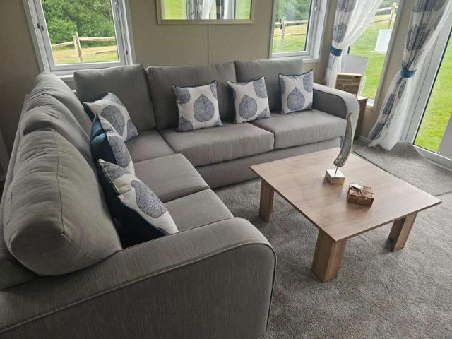 2 Bedroom Mobile Home