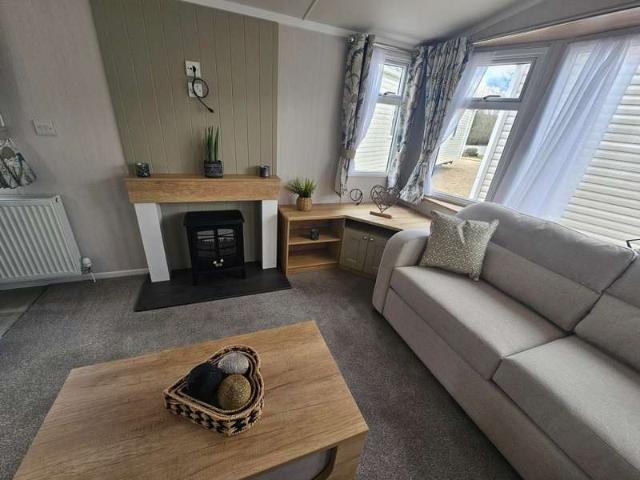 2 Bedroom Mobile Home