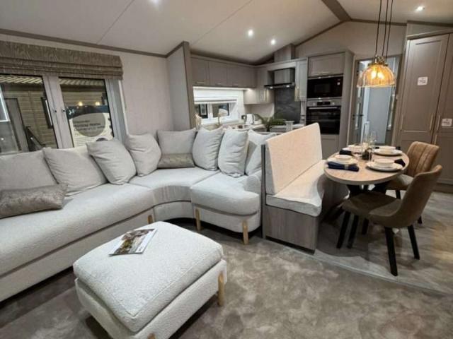 2 Bedroom Mobile Home