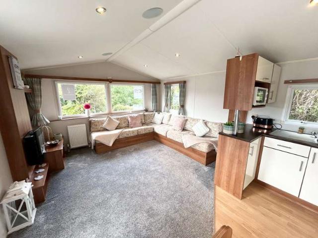 2 Bedroom Mobile Home