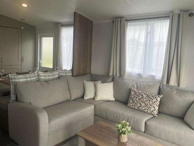 2 Bedroom Mobile Home