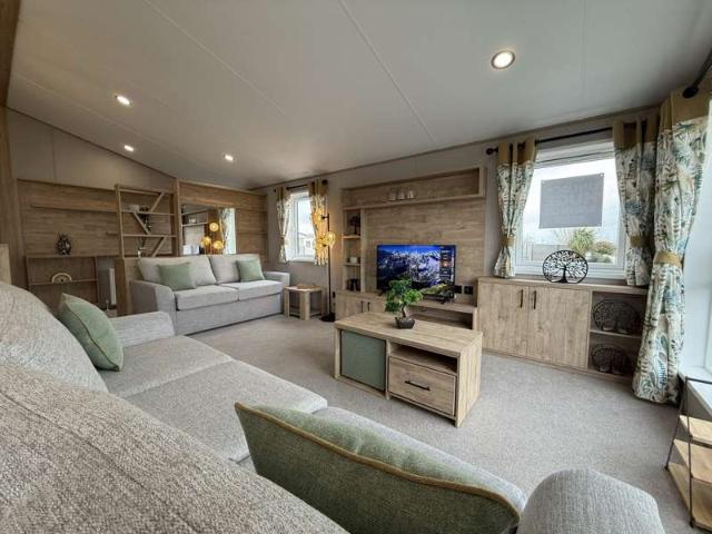 2 Bedroom Mobile Home