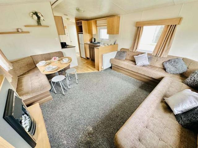 2 Bedroom Mobile Home