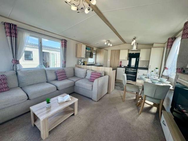 2 Bedroom Mobile Home