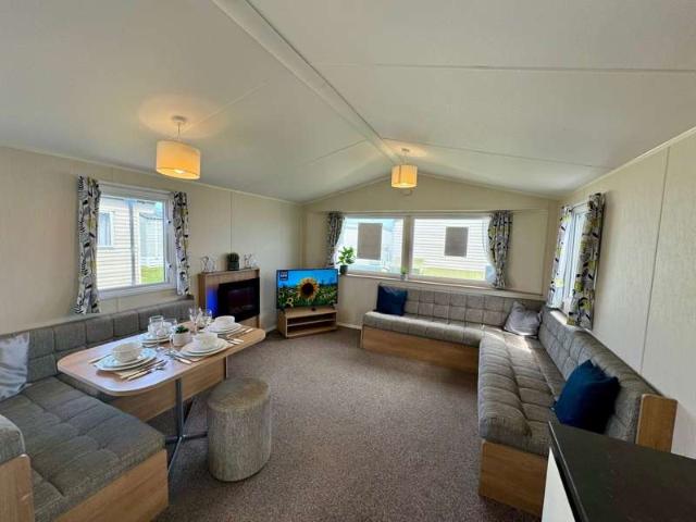 2 Bedroom Mobile Home