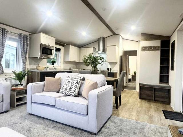 2 Bedroom Mobile Home