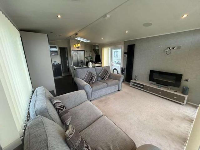2 Bedroom Mobile Home