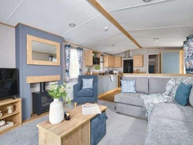 2 Bedroom Mobile Home