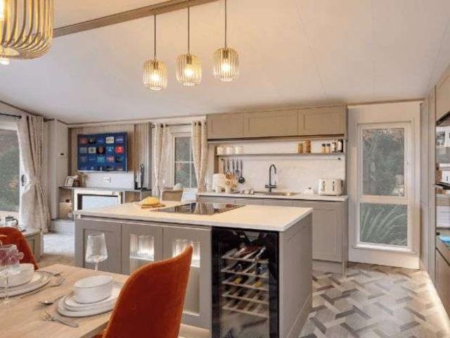 2 Bedroom Mobile Home