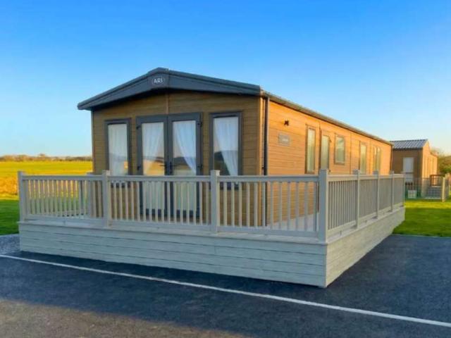 2 Bedroom Mobile Home
