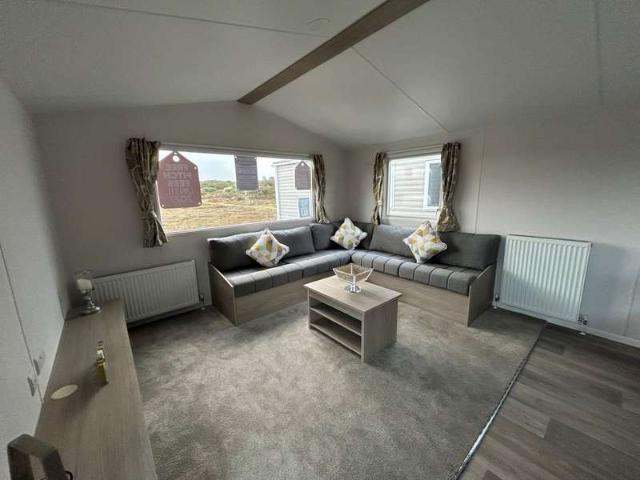 2 Bedroom Mobile Home